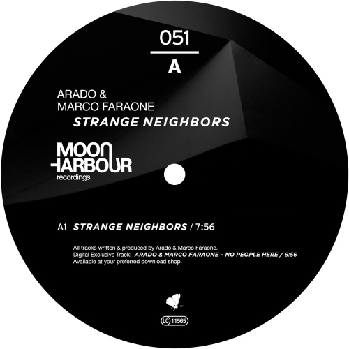 Strange Neighbors - 벅스