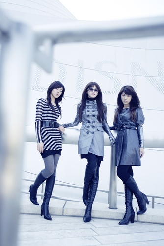 슬픈 발걸음 (구두 II)/씨야(SeeYa) - 벅스